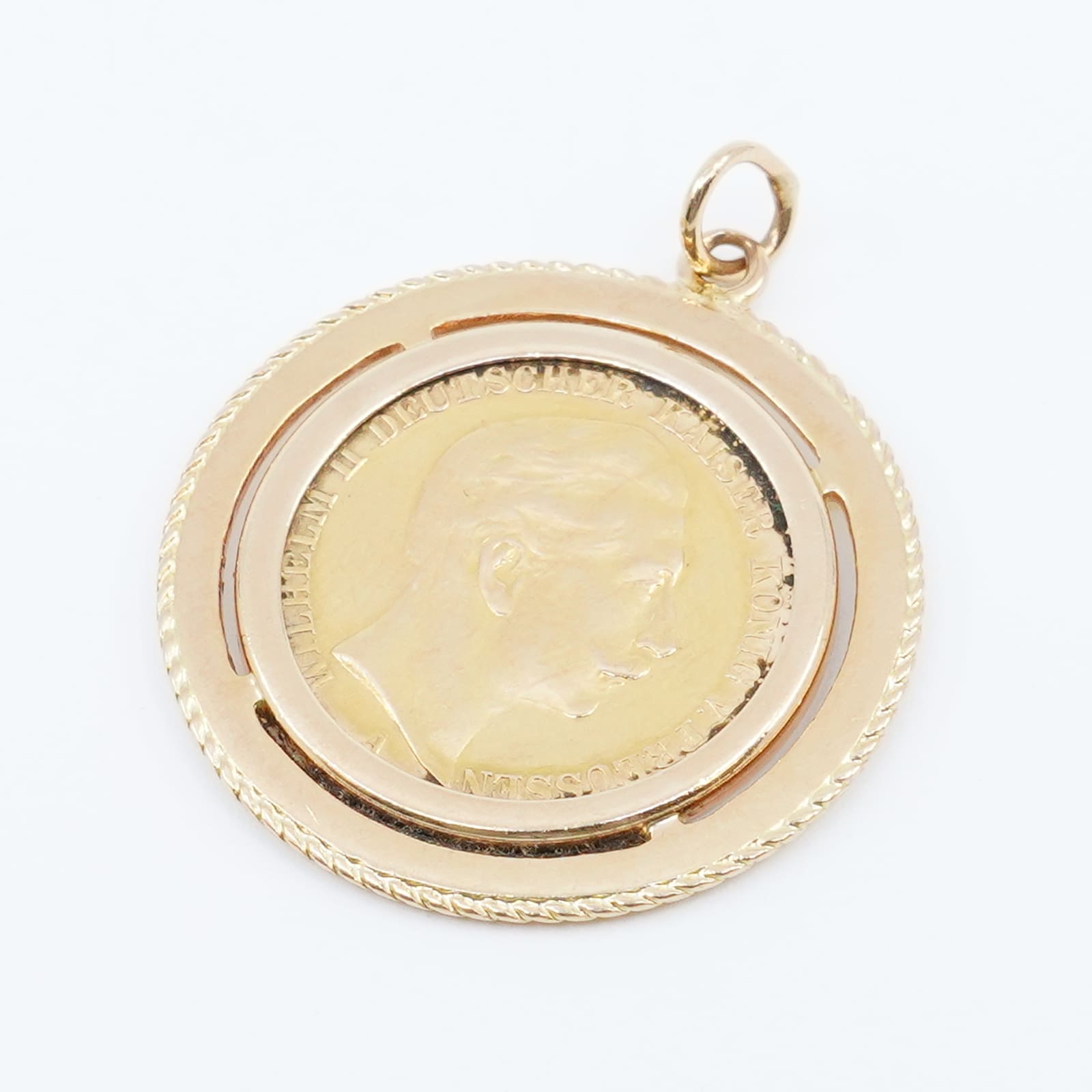 Hänge/berlock Guld 18K/21K 11,7g Bredd 30mm Höjd 38mm med mynt